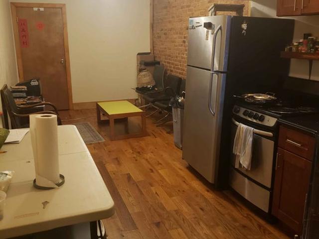 Bed Stuy Room for rent 1K a month