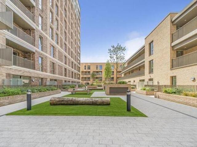 Bed, Th Floor, 1 Bedroom Apartment