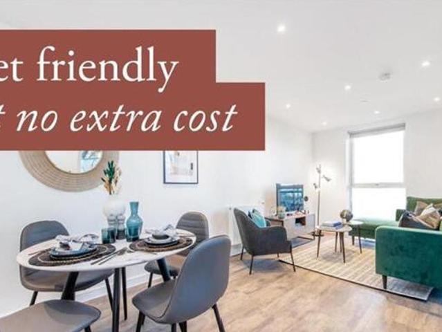 Bed, Th Floor, 2 Bedroom Apartment