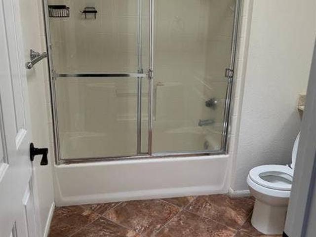 Bed/Bath for rent
