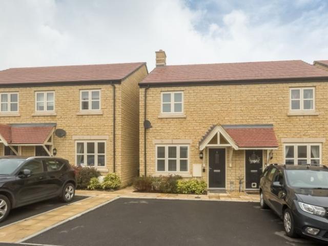 Bedford Mews, Long Hanborough, Witney OX29, 2 bed semi detached house to rent, £1,600 pcm | PrimeLocation