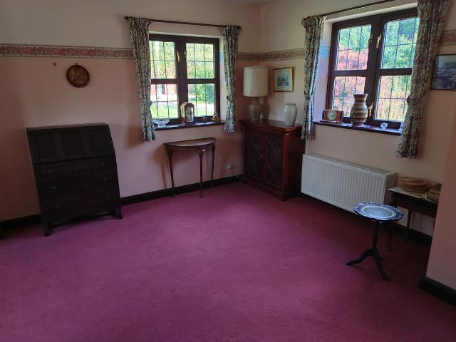 Bedford MK44, Studio to rent, £950 pcm | PrimeLocation