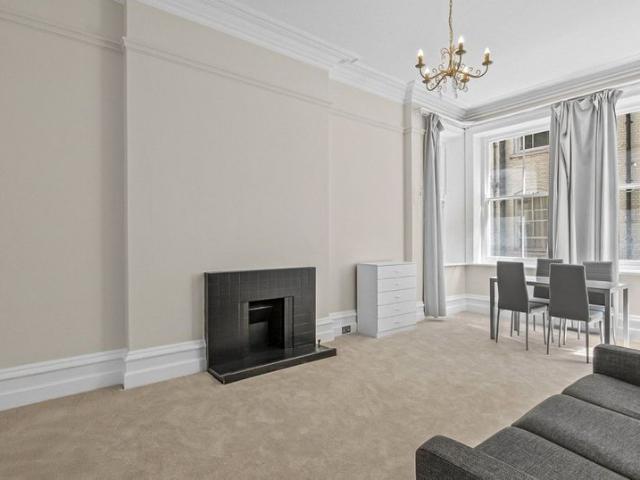 Bedford Avenue, Bloomsbury, WC1B