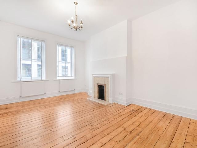 Bedford Avenue, London WC1B, 4 bed flat to rent, £5,850 pcm | PrimeLocation