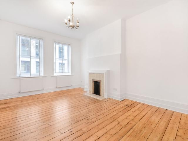 Bedford Avenue, London WC1B, 4 bed flat to rent, £5,850 pcm | PrimeLocation