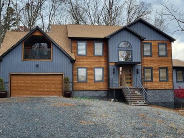 Bedford Ct, Bushkill, Home For Sale