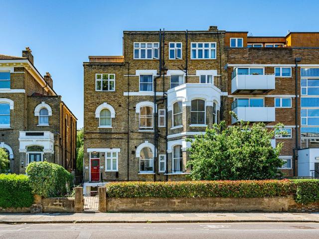Bedford Court, Green Lanes, Stoke Newington, London N16, 2 bed flat to rent, £3,000 pcm | PrimeLocation
