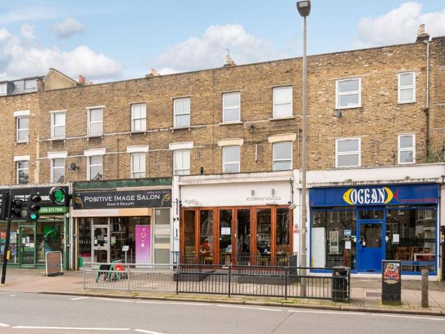 Bedford Hill, London, SW12 1 bed flat to rent £1,950 pcm £450 pw