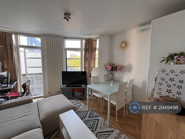 Bedford Hill, London, SW12 1 bed flat to rent £1,995 pcm £460 pw