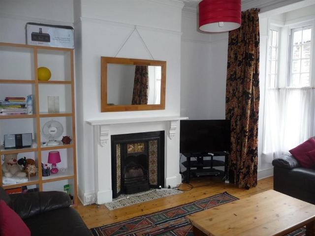Bedford Park, Plymouth PL4 6 bed house to rent £3,848 pcm £888 pw