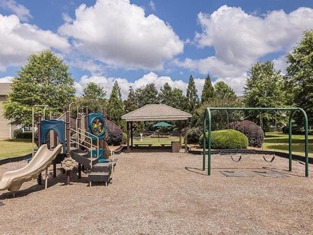 Bedford Parke Apartments 2 Bedroom Apartment for Rent at 1485 Leverette Rd, Warner Robins, GA 31088