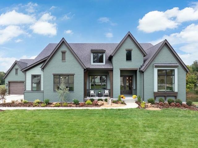 BEDFORD Plan Elevate by Drees Cincinnati Community