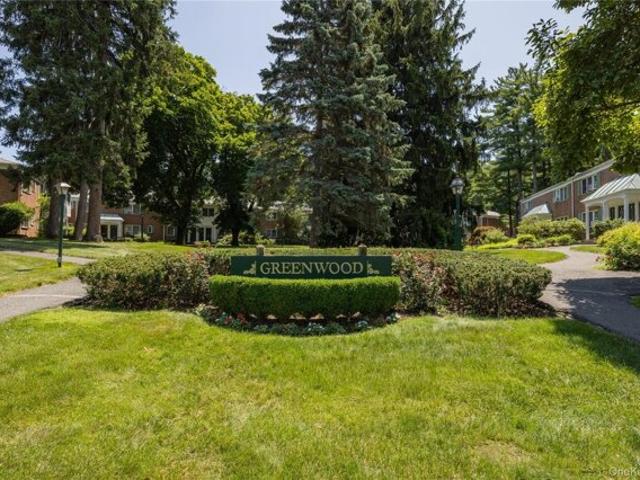 Bedford Rd Apt,pleasantville, Condo For Sale