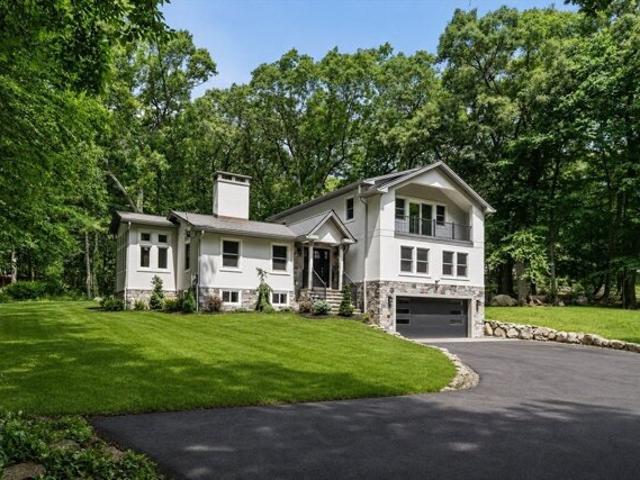 Bedford Rd, Lincoln, Home For Sale