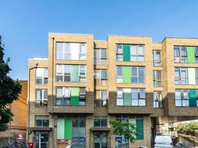 Bedford Road, Clapham, 1 Bedroom Flat