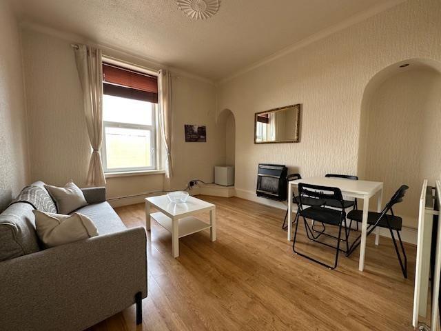 Bedford Road, Aberdeen AB24, 2 bed flat to rent, £650 pcm | PrimeLocation