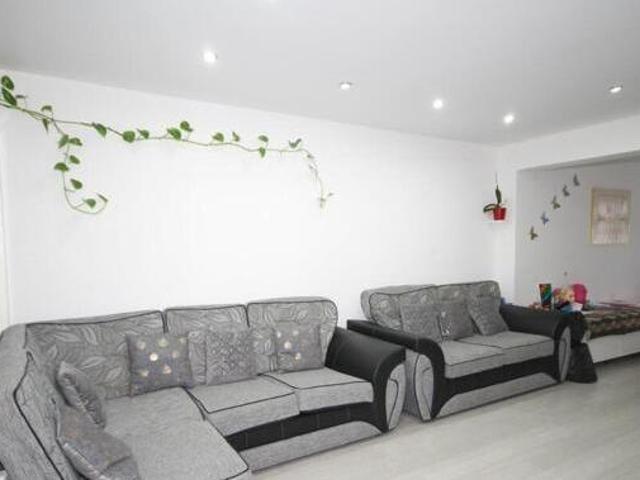 Bedford Road, Letchworth Garden City, 3 Bedroom House