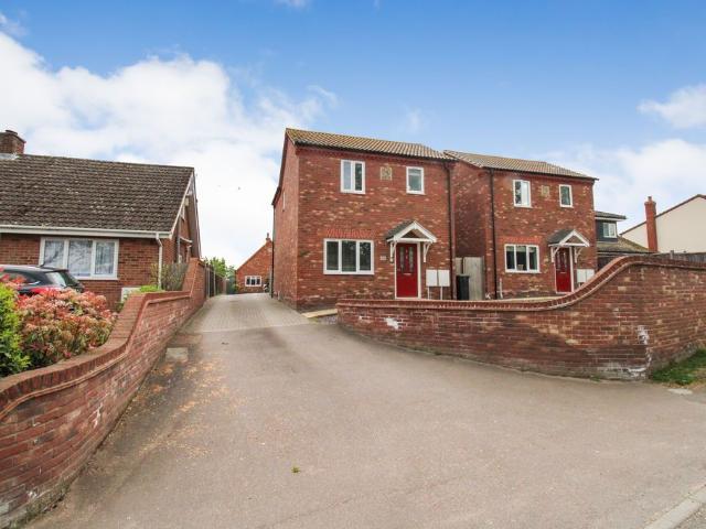 Bedford Road, Moggerhanger MK44, 3 bed detached house to rent, £1,600 pcm | PrimeLocation