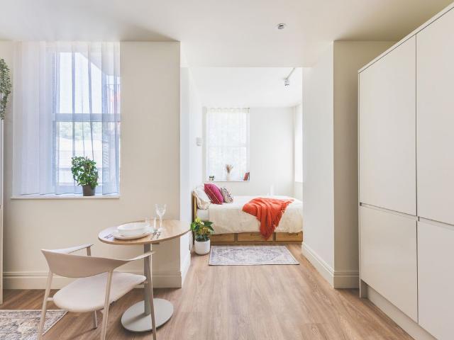 Bedford Row, Holborn, London WC1R, 1 bed flat to rent, £3,094 pcm | PrimeLocation