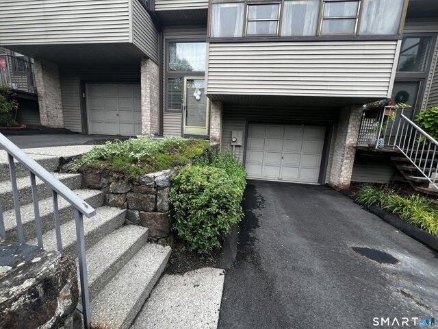 Bedford St Apt C, Stamford, Home For Sale
