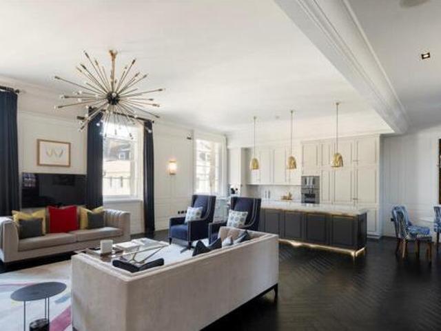 Bedford Street, Covent Garden, 3 Bedroom Apartment