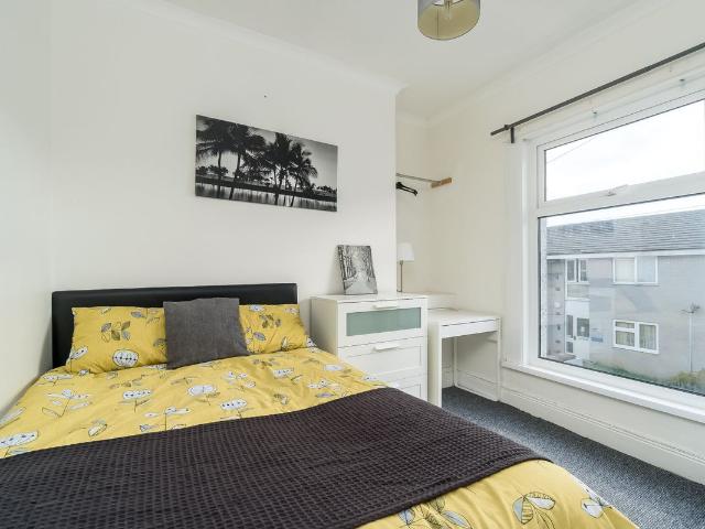 Bedford Street, Plymouth PL2, Room to rent, £485 pcm | PrimeLocation