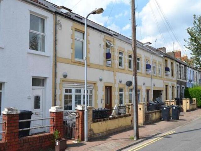Bedford Street, Roath, 3 Bedroom Flat