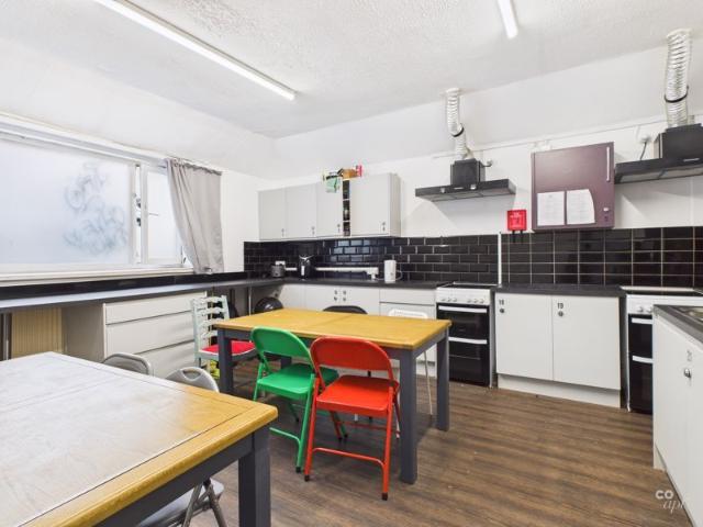 Bedford Square, Brighton BN1, Room to rent, £650 pcm | PrimeLocation