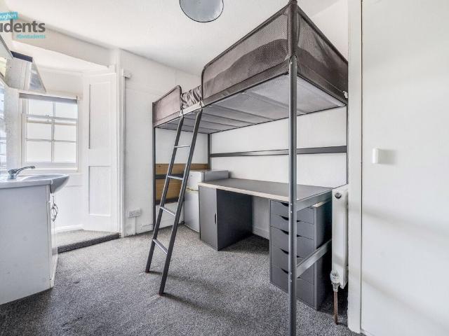 Bedford Square, Brighton, East Sussex BN1, Room to rent, £650 pcm | PrimeLocation