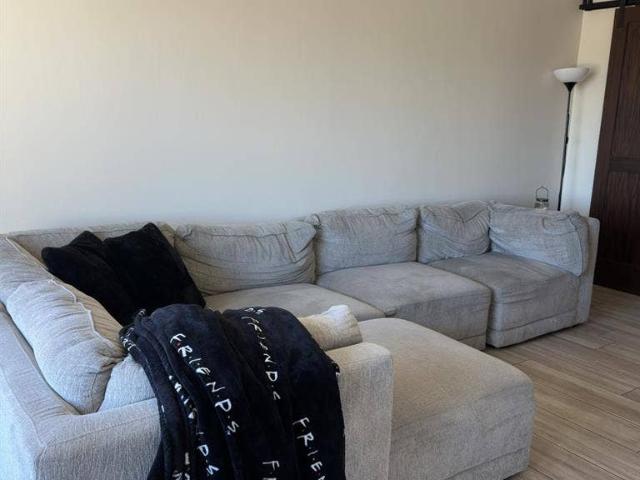 Bedroom available in Tempe
