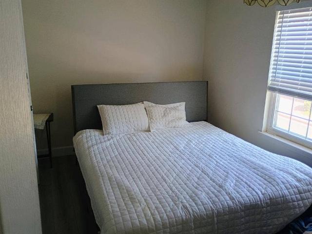 Bedroom furnished, private bathroom