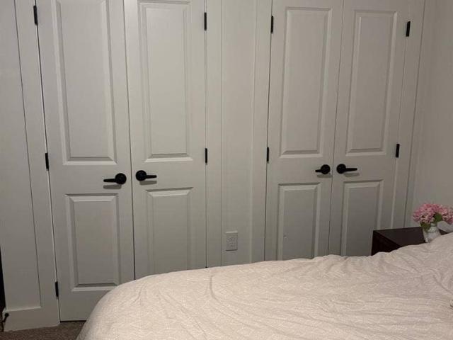 Bedroom for rent $1100 a month