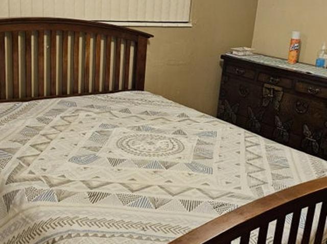 Bedroom for rent