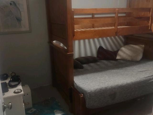 Bedroom for rent