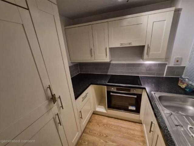 Bedroom Ground Floor Maisonette In Guildford, GU1