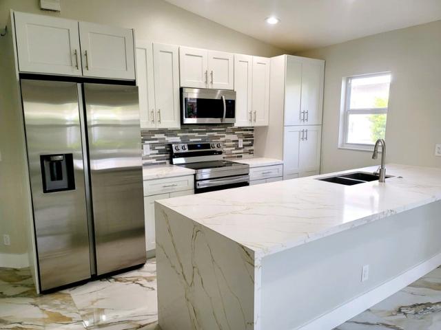 Bedroom in Boynton in fully renovated