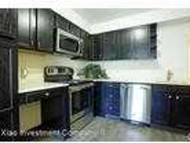 bedroom in Everett WA 98201