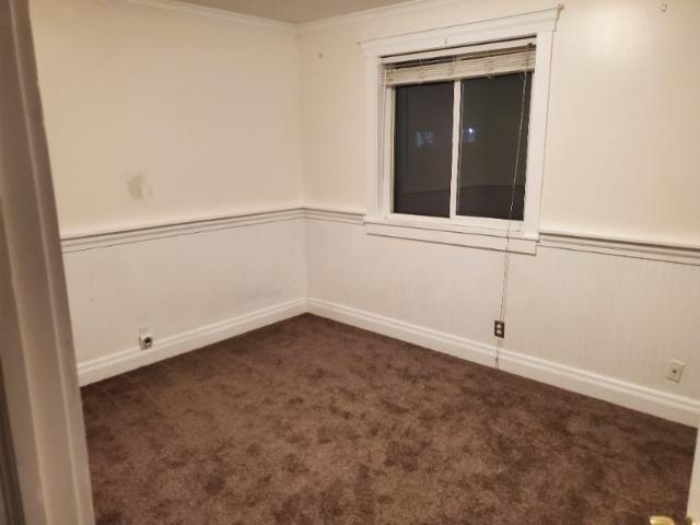 Bedroom in East Sandy