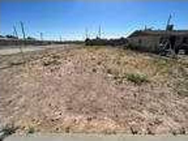 bedroom in El Paso TX 79904