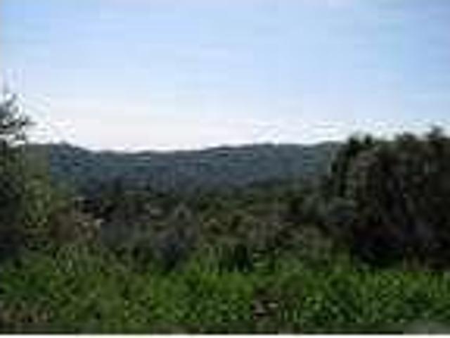 bedroom in Sonora California 95370