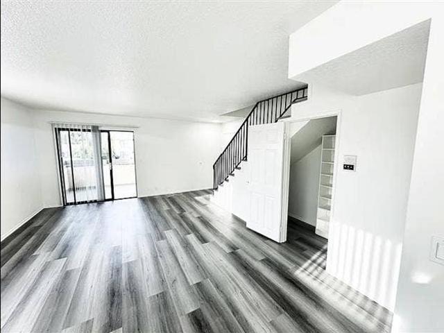 Bedroom in spacious 3 bed vacant!