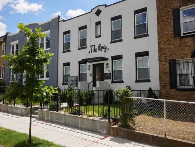 Bedroom in 2 bed/1 bath near Union Market