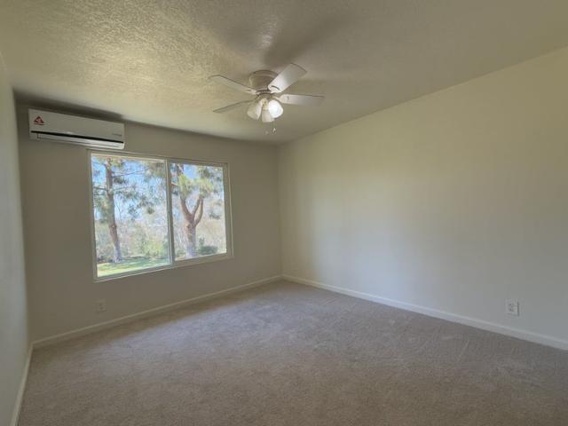 Bedroom w/ AC