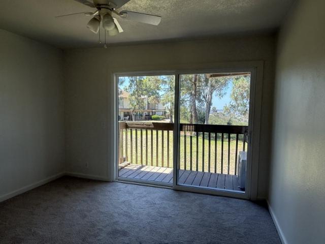 Bedroom w/ Balcony