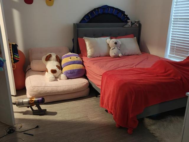 Bedroom with an ensuite