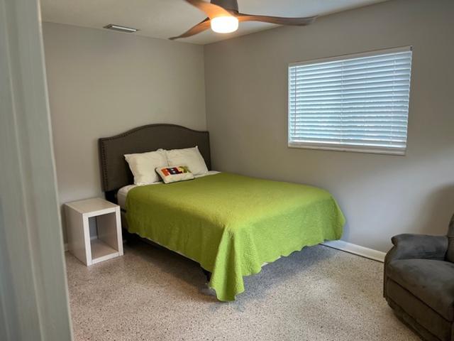 Bedroom with en suite