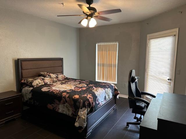 Bedroom with Private Bathroom/Shower Available