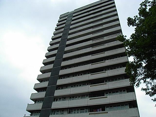 Bedsit, 52 Meadow House, Upper Spon Street, Coventry CV1, Studio to rent, £503 pcm | PrimeLocation