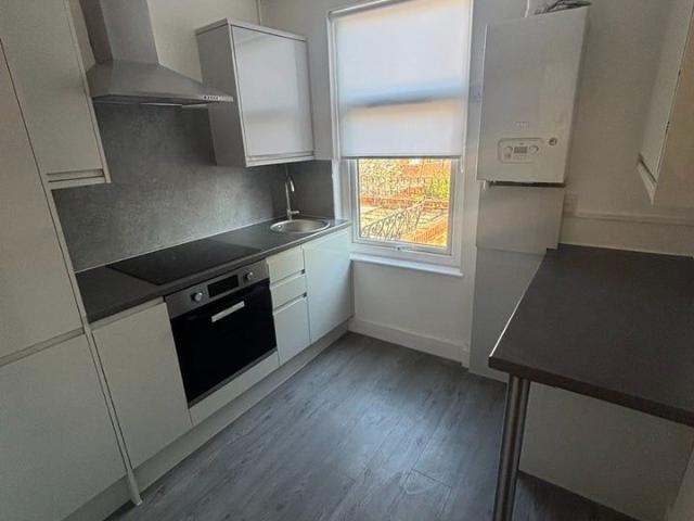 Bedsit, Rimrose Road, L20