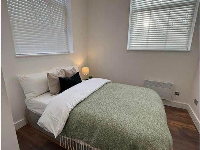 Beethoven St, London W10, Room to rent, £1,440 pcm | PrimeLocation